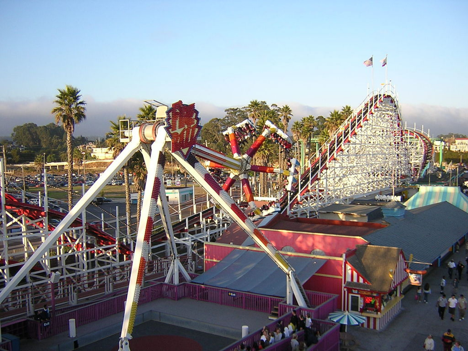 Roller Coasters in California - Roadtrips & Rollercoasters
