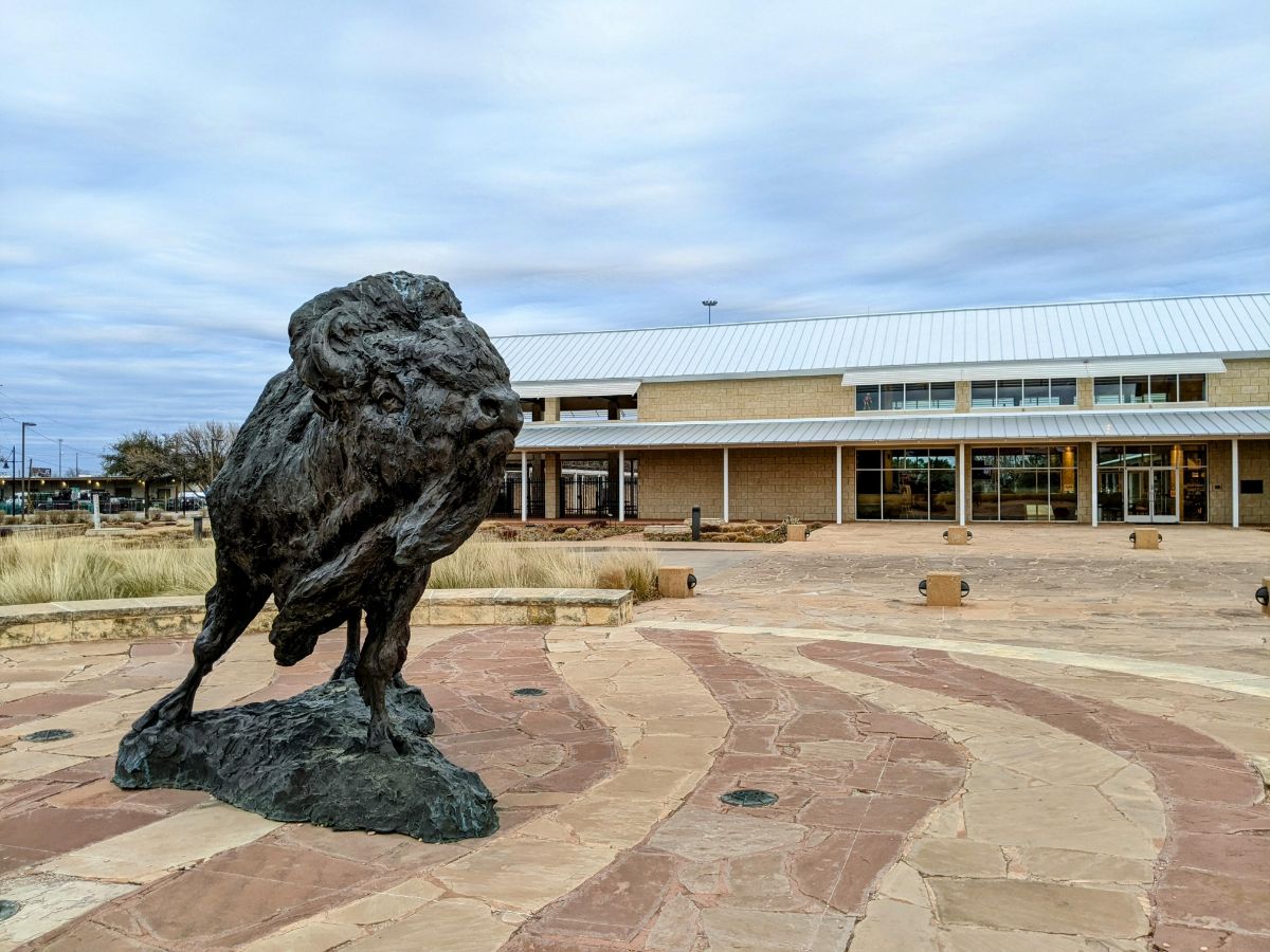 Frontier Texas! - Roadtrips & Rollercoasters
