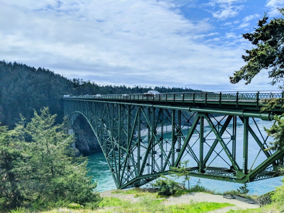 Deception Pass State Park - Roadtrips & Rollercoasters
