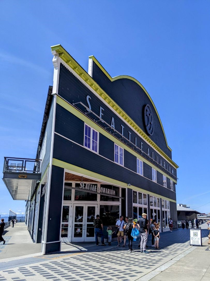 Seattle Aquarium - Roadtrips & Rollercoasters